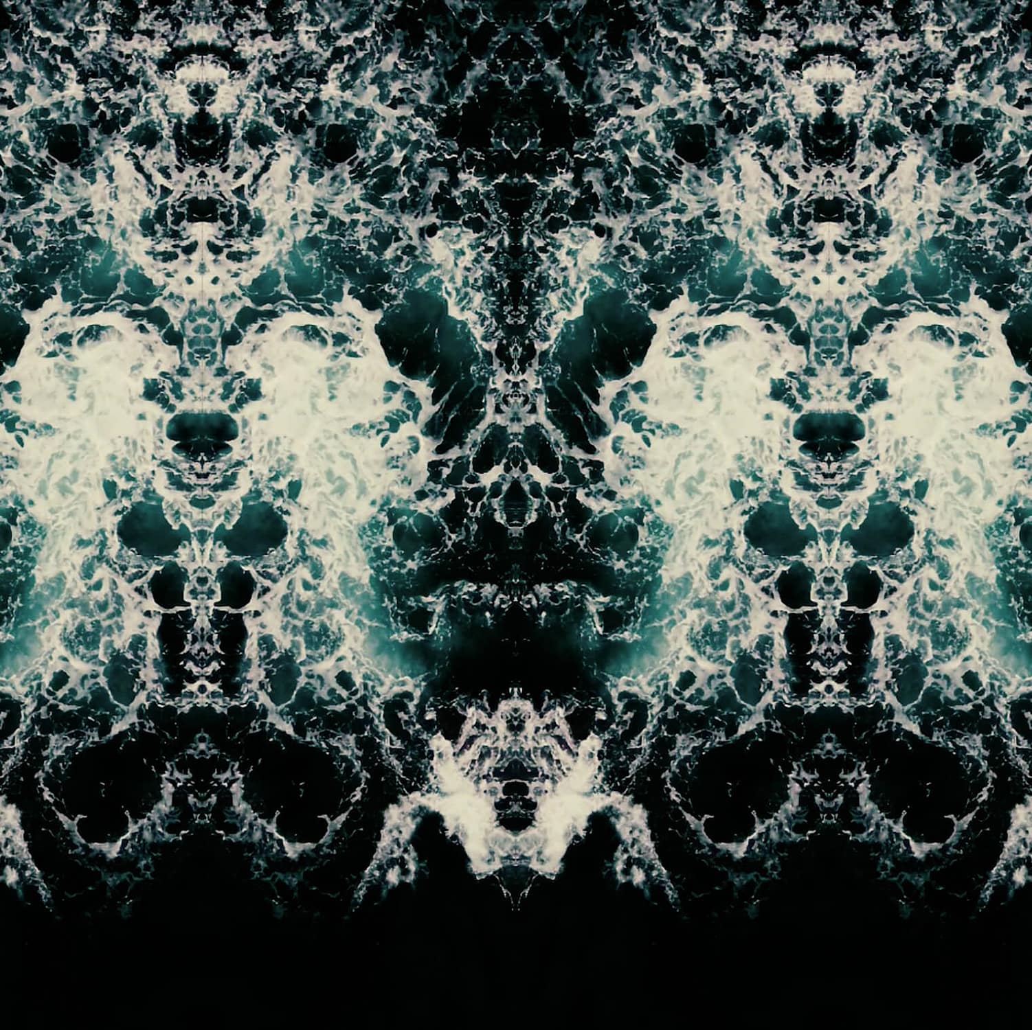 Focus - Abstract Source